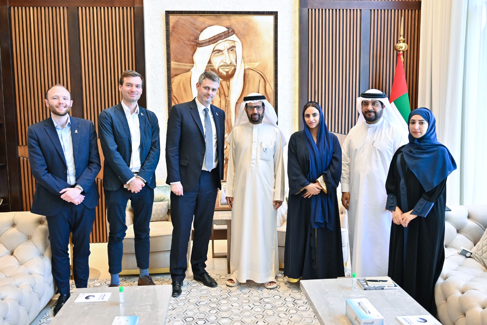 LFI chair Jon Pearce makes history as first MP to fly from Israel to ...